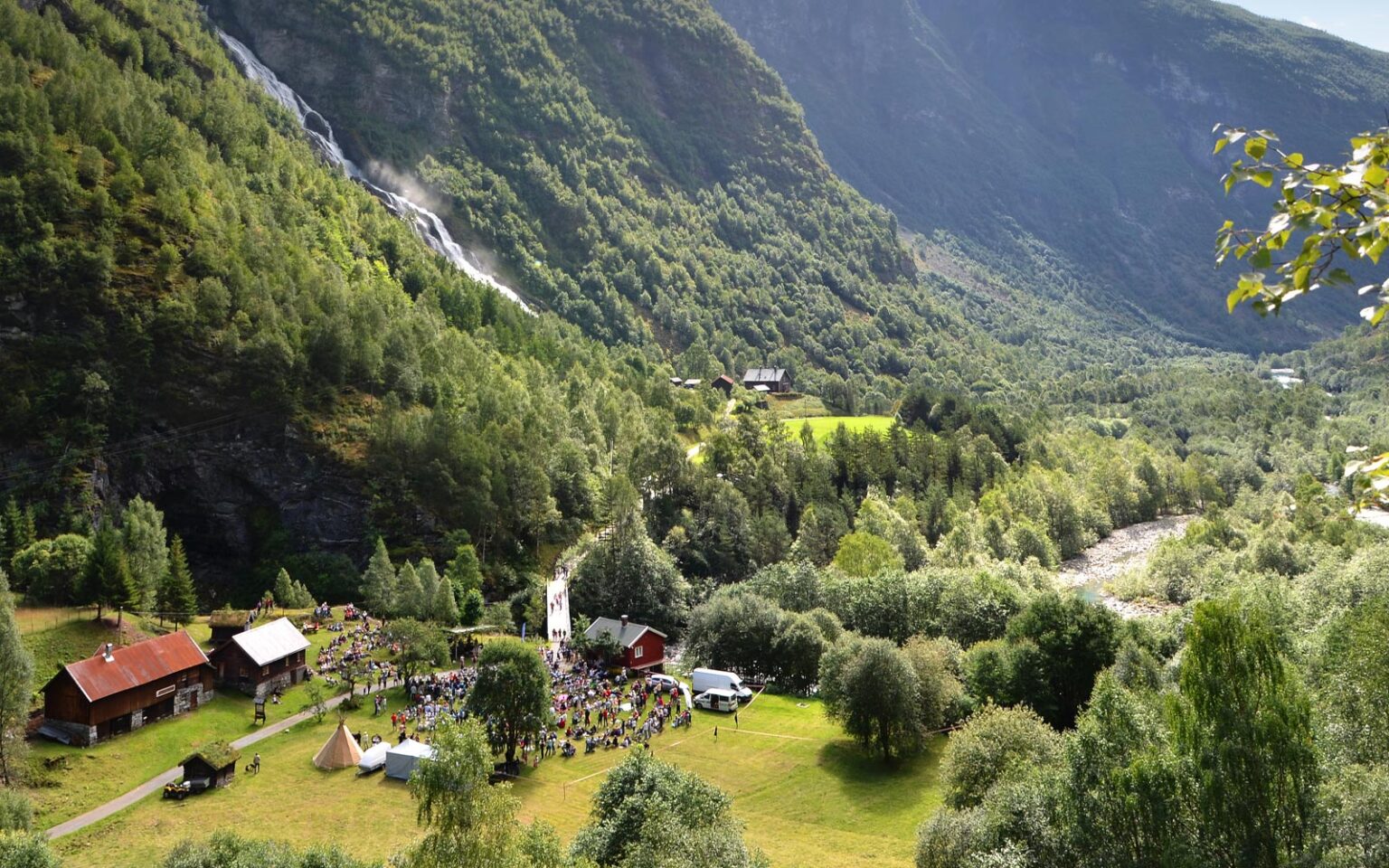 Vetti Gard - Vettisriket Resort